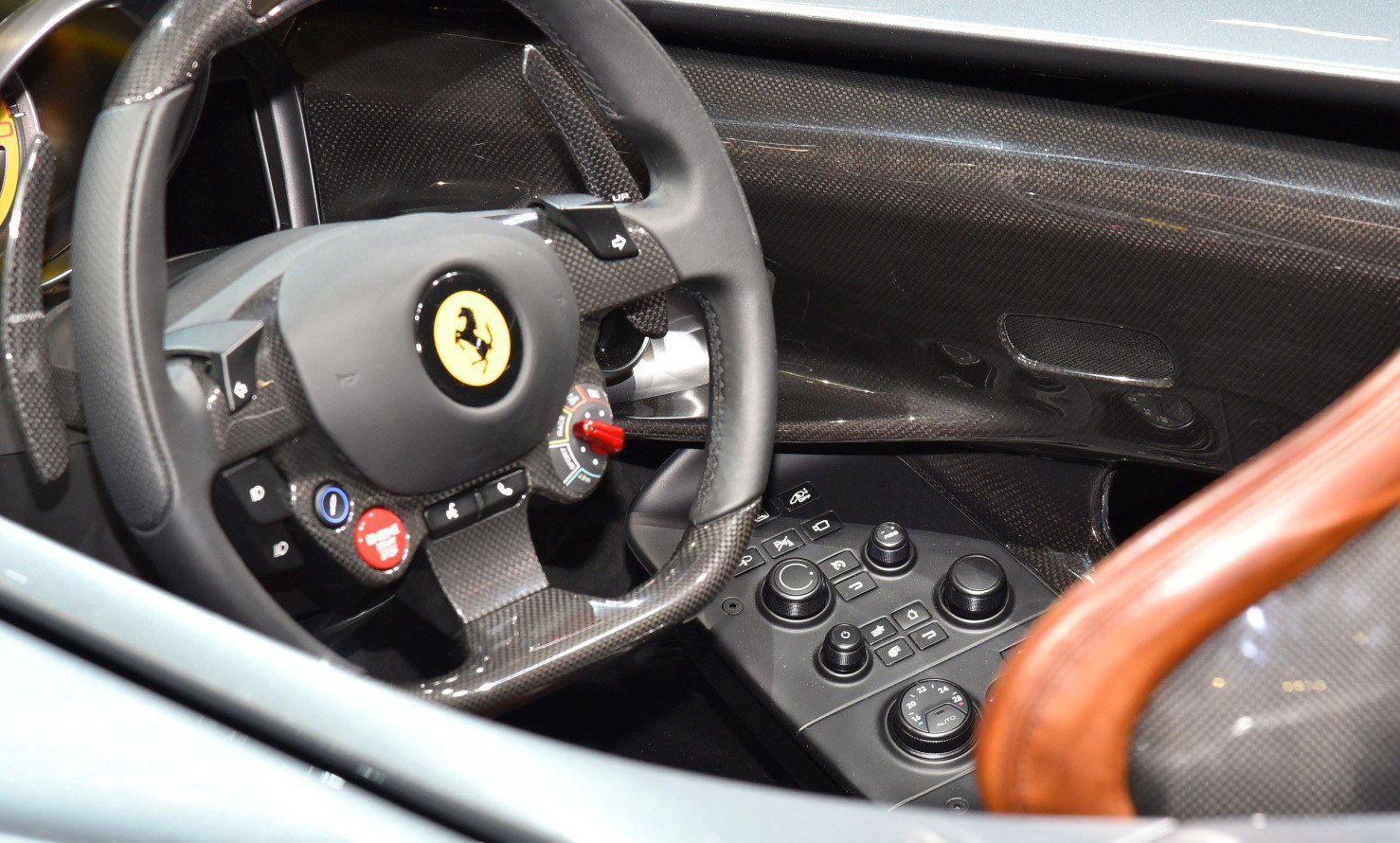 Ferrari Monza technical specifications and fuel economy